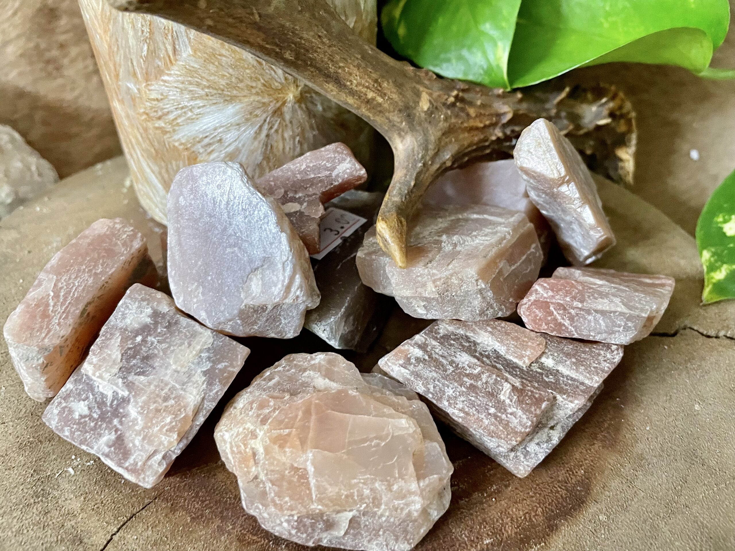 Sunstone Rough – Witch Way Australia